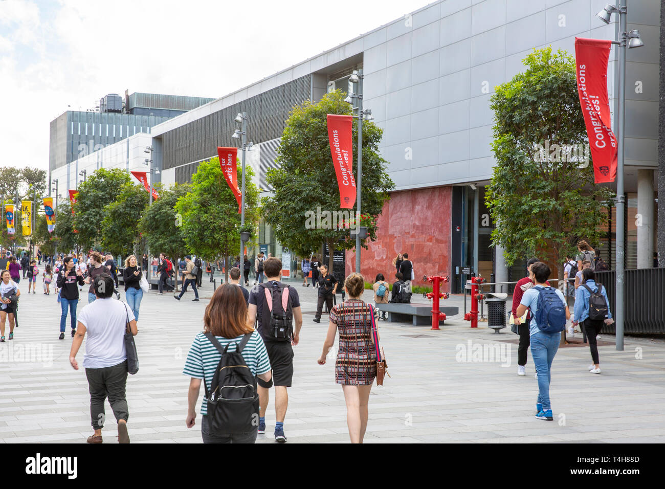University students australia hi-res stock photography and images - Alamy