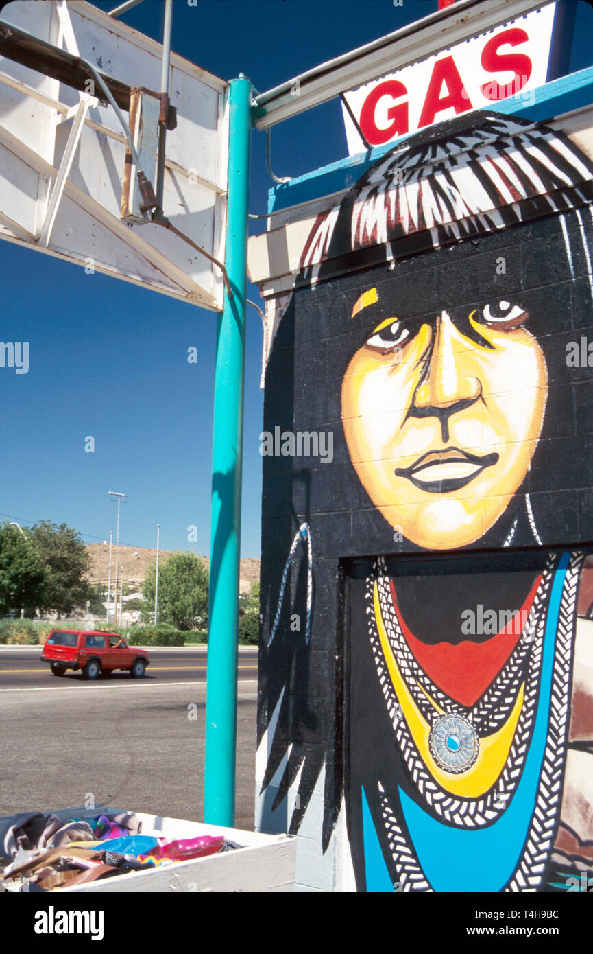 Arizona kingman route andy devine hi-res stock photography and images ...