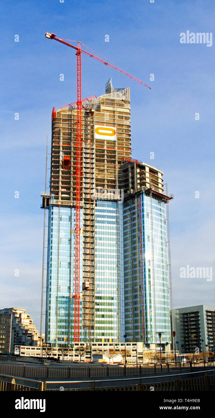 Building during construction hi-res stock photography and images - Alamy