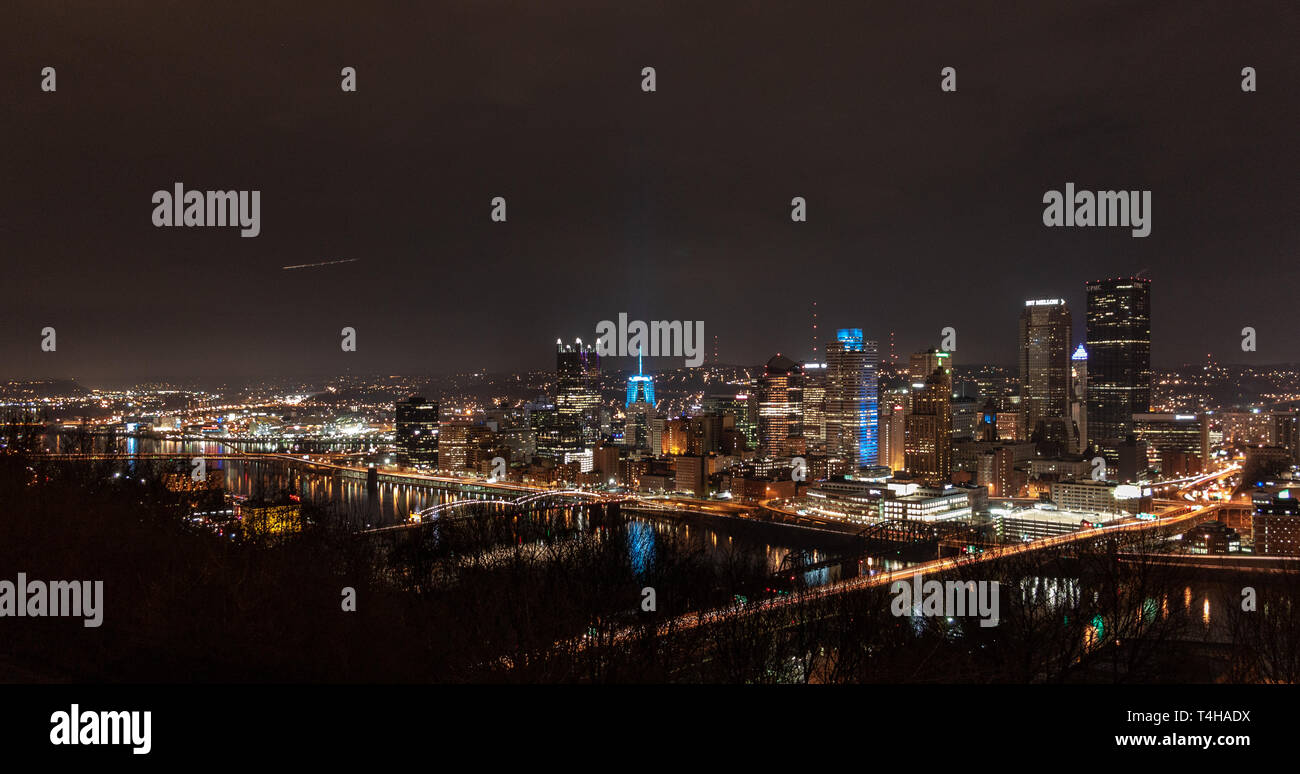 Pittsburgh Downtown, night view from Emerald View Park Stock Photo - Alamy