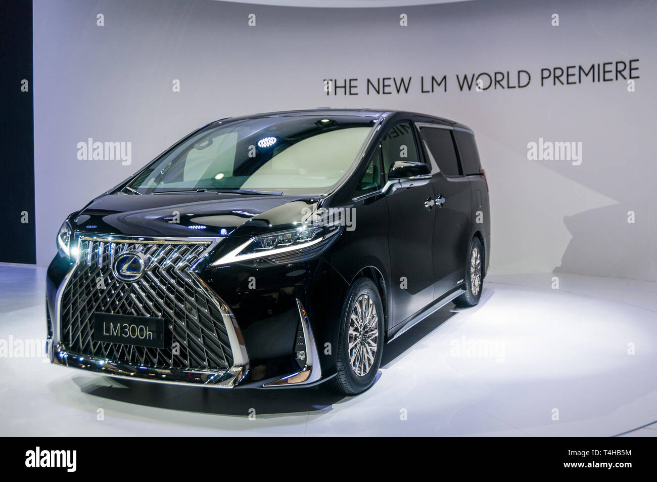 World premiere of the Lexus LM300h at the 2019 Shanghai Auto Show Stock ...