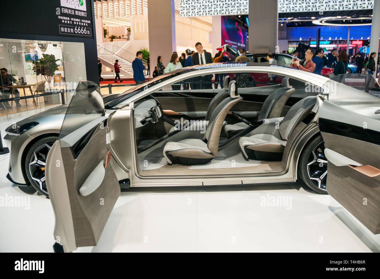 Enovate ME-S electric concept car unveiled at the 2019 Shanghai Auto ...