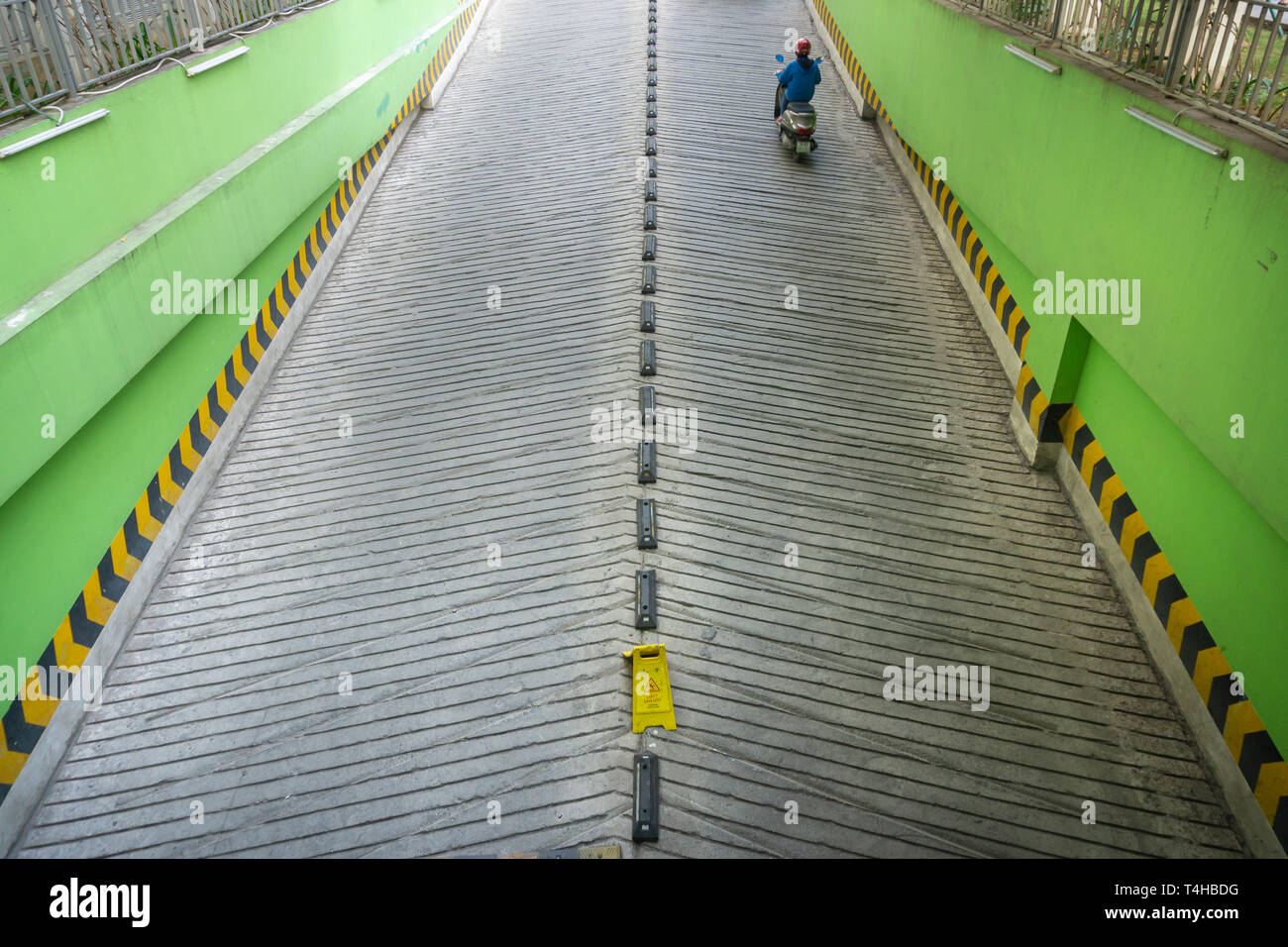 Exit Ramp Parking Garage Stock Photos & Exit Ramp Parking Garage Stock ...