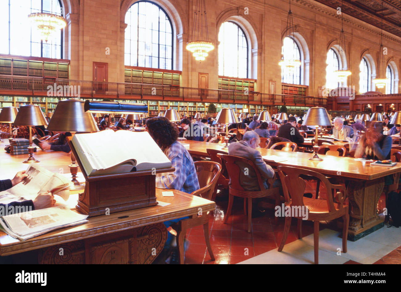 The Rose Main Reading Room is a Landmark in the New York Public Library ...