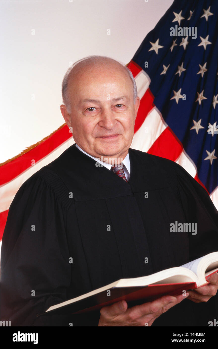 Stern judge looking camera hi-res stock photography and images - Alamy