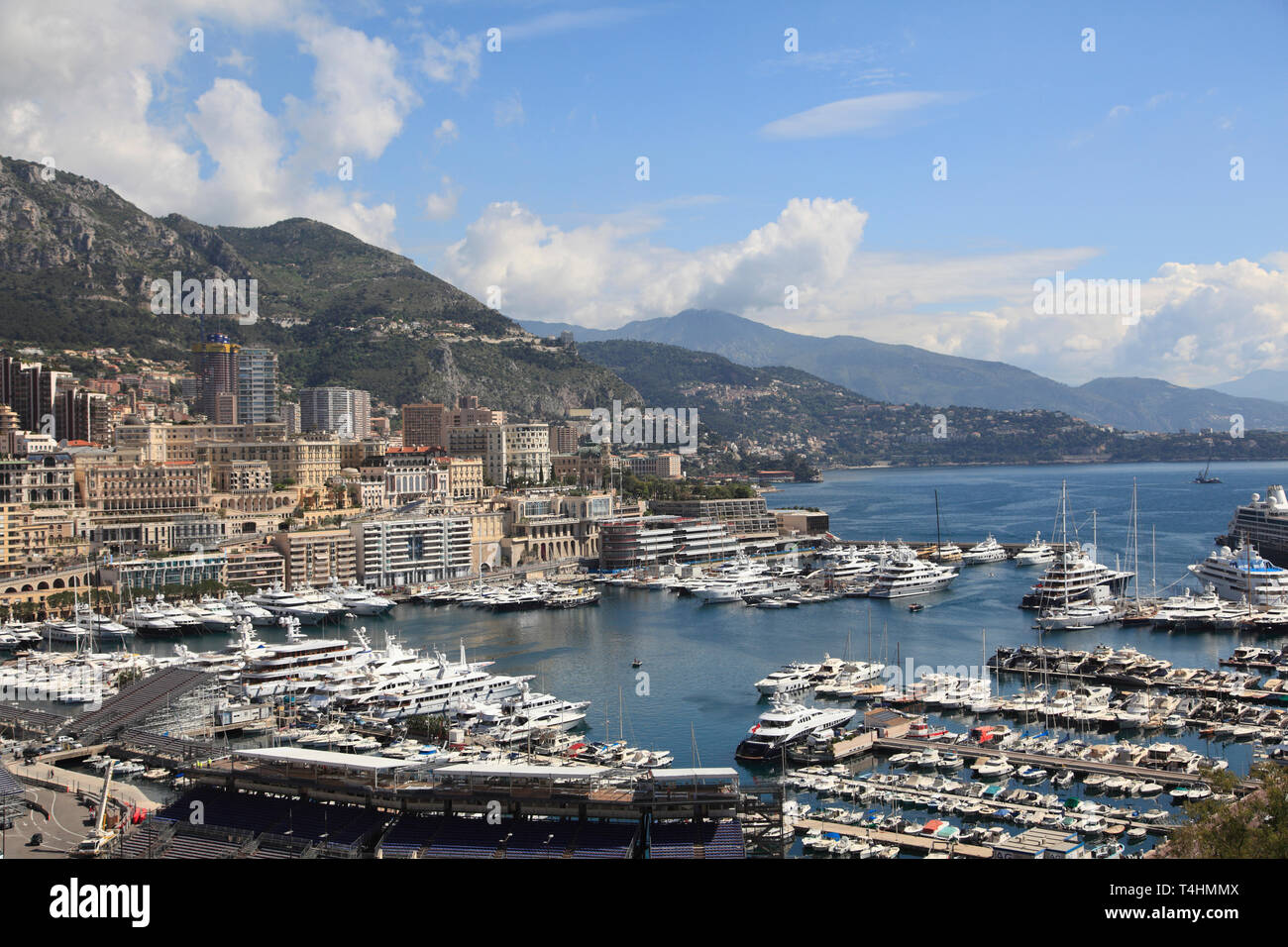 Port hercule monte carlo port yacht marina monaco harbour hi-res stock ...