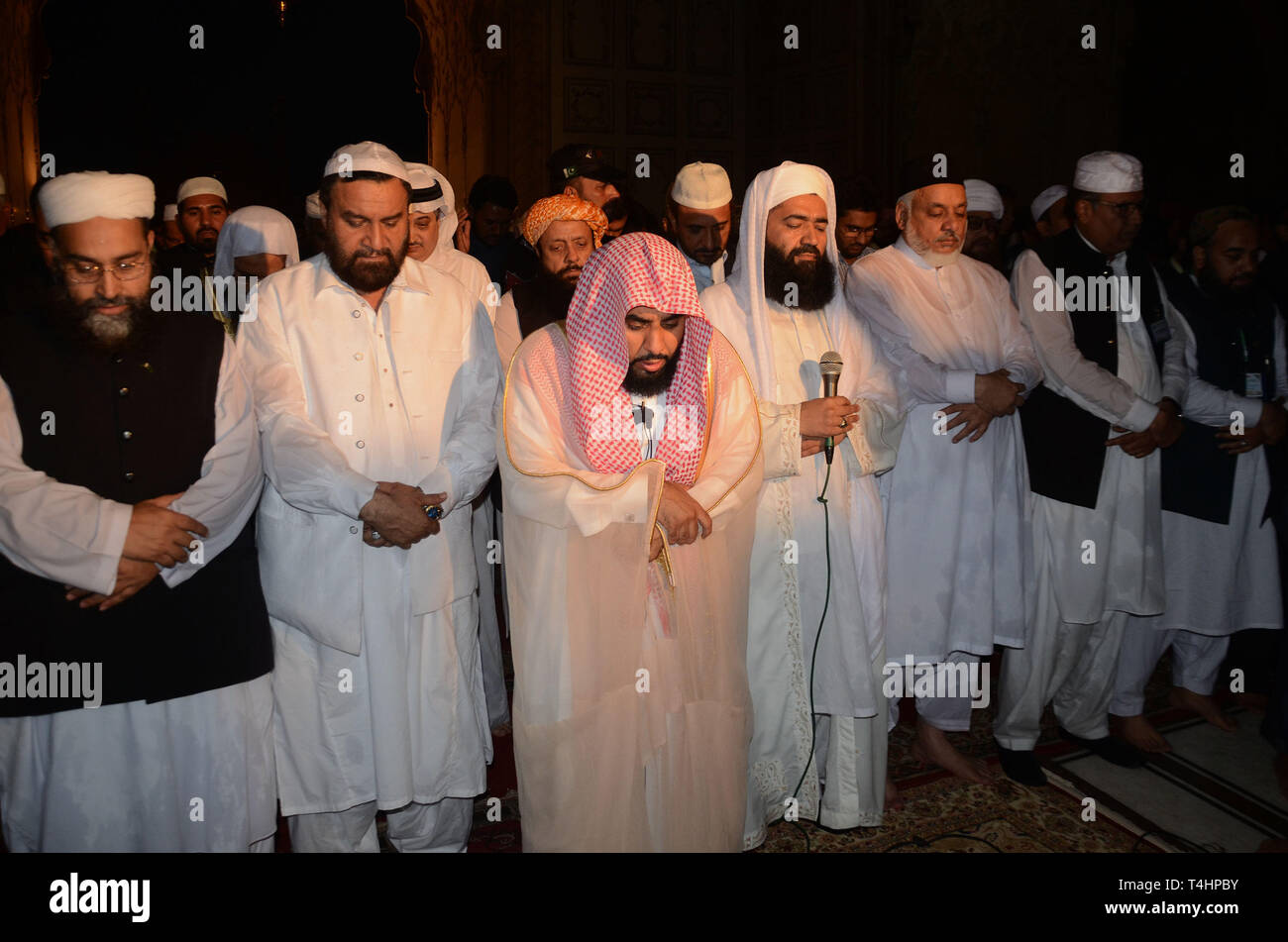 Imam e kaaba hi-res stock photography and images - Alamy