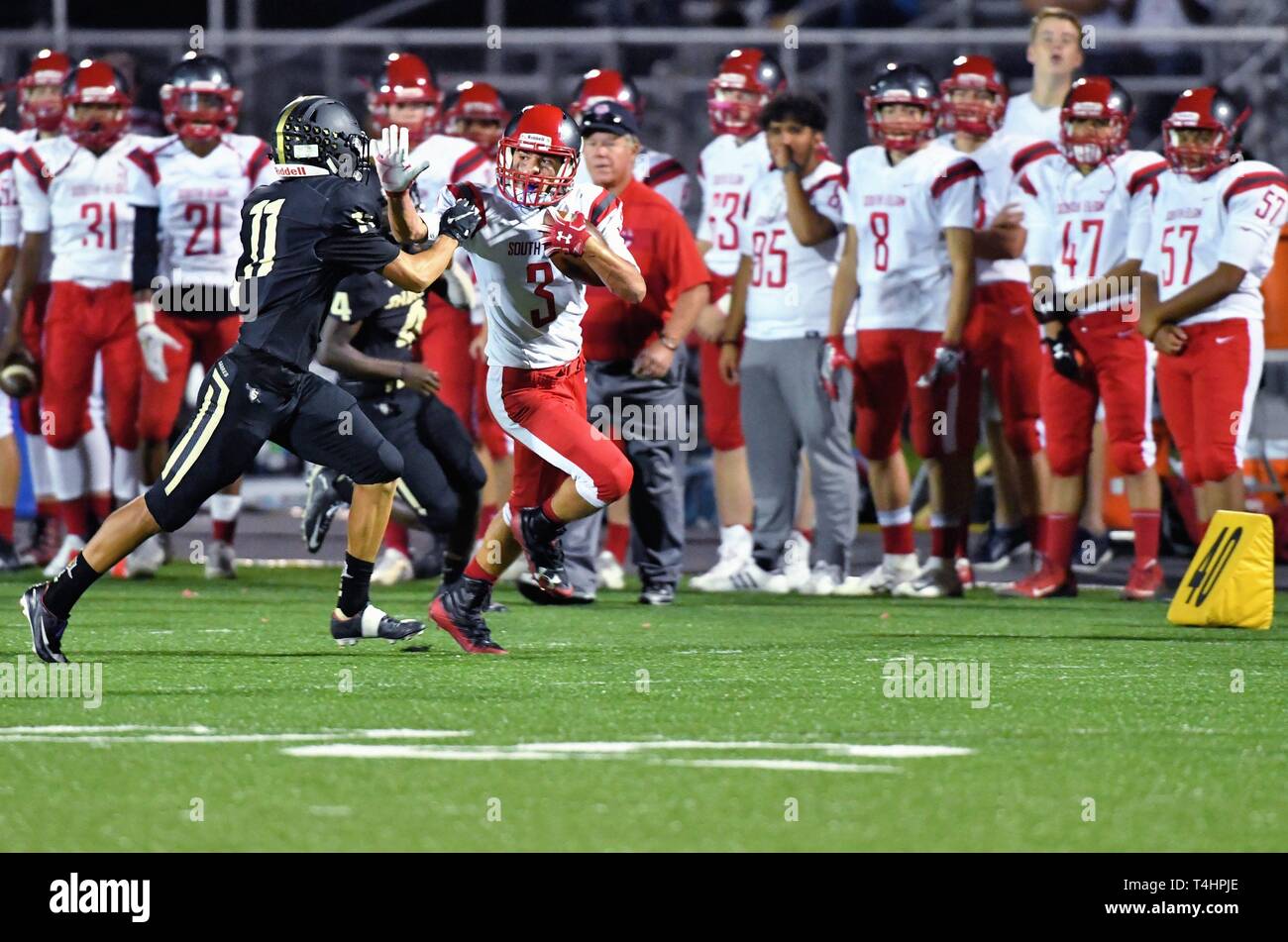 Carry team hi-res stock photography and images - Alamy