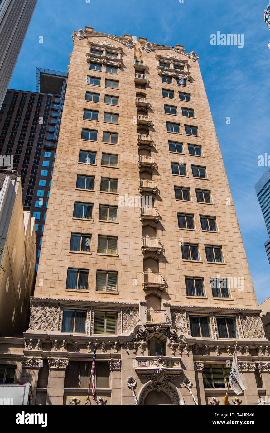 Beautiful building at Los Angeles Downtown - CALIFORNIA, USA - MARCH 18 ...