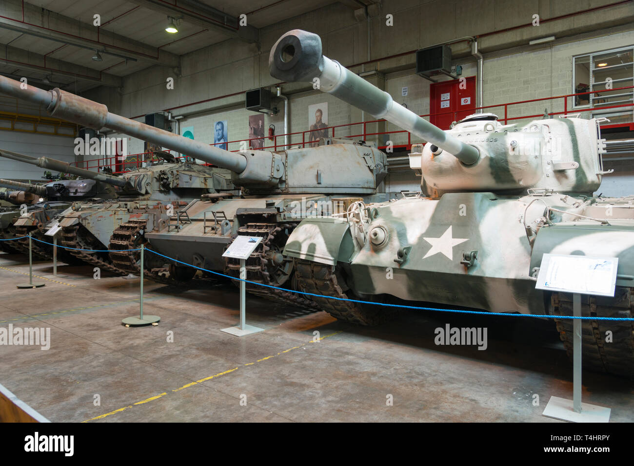 Tanks on display military museum hi-res stock photography and images ...
