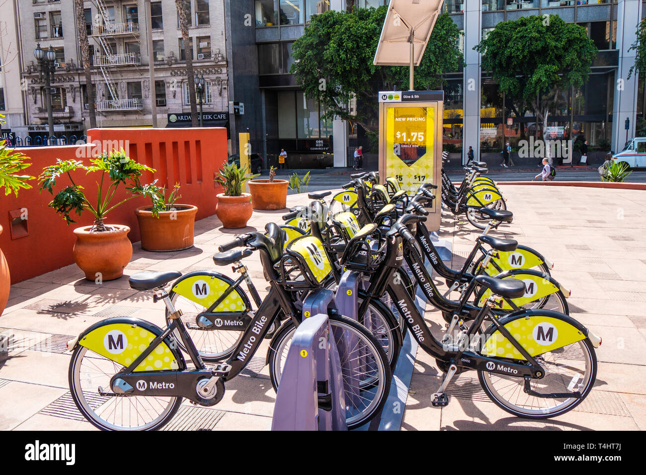 Rental bikes at Downtown Los Angeles - CALIFORNIA, USA - MARCH 18, 2019 ...