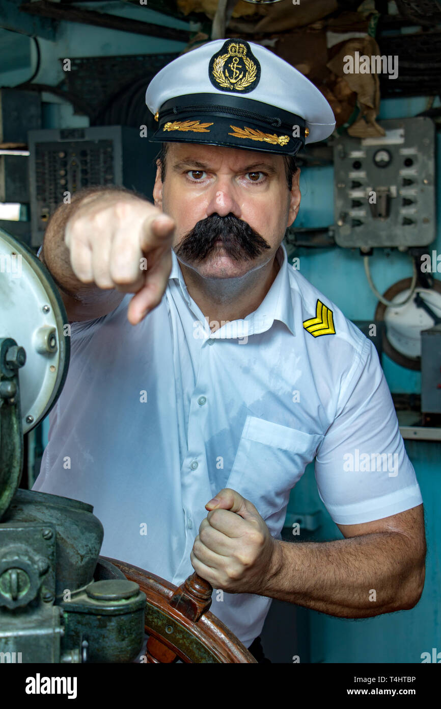 Old show wheel camera hi-res stock photography and images - Alamy