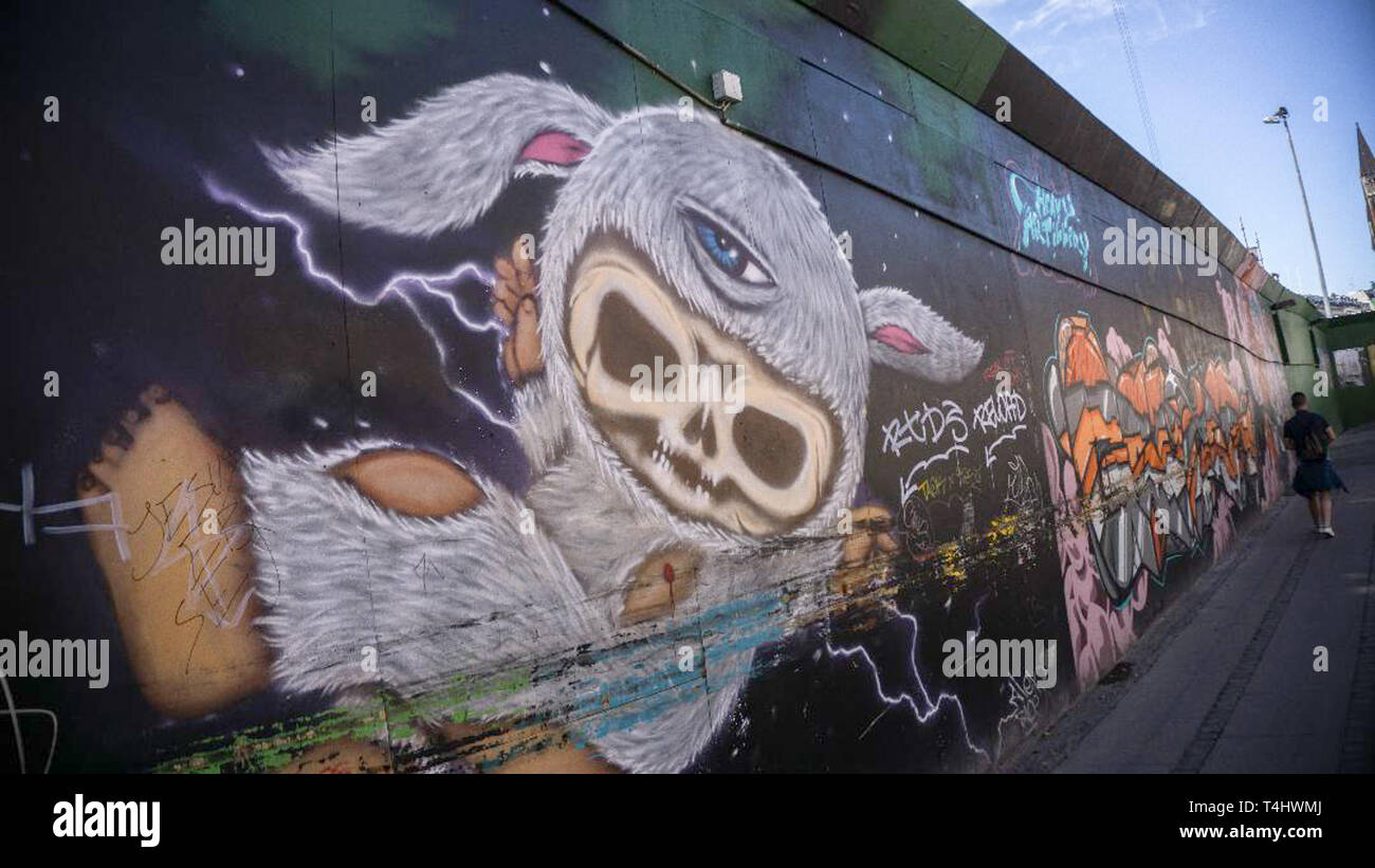 Images alamy graffiti hi-res stock photography and images - Alamy