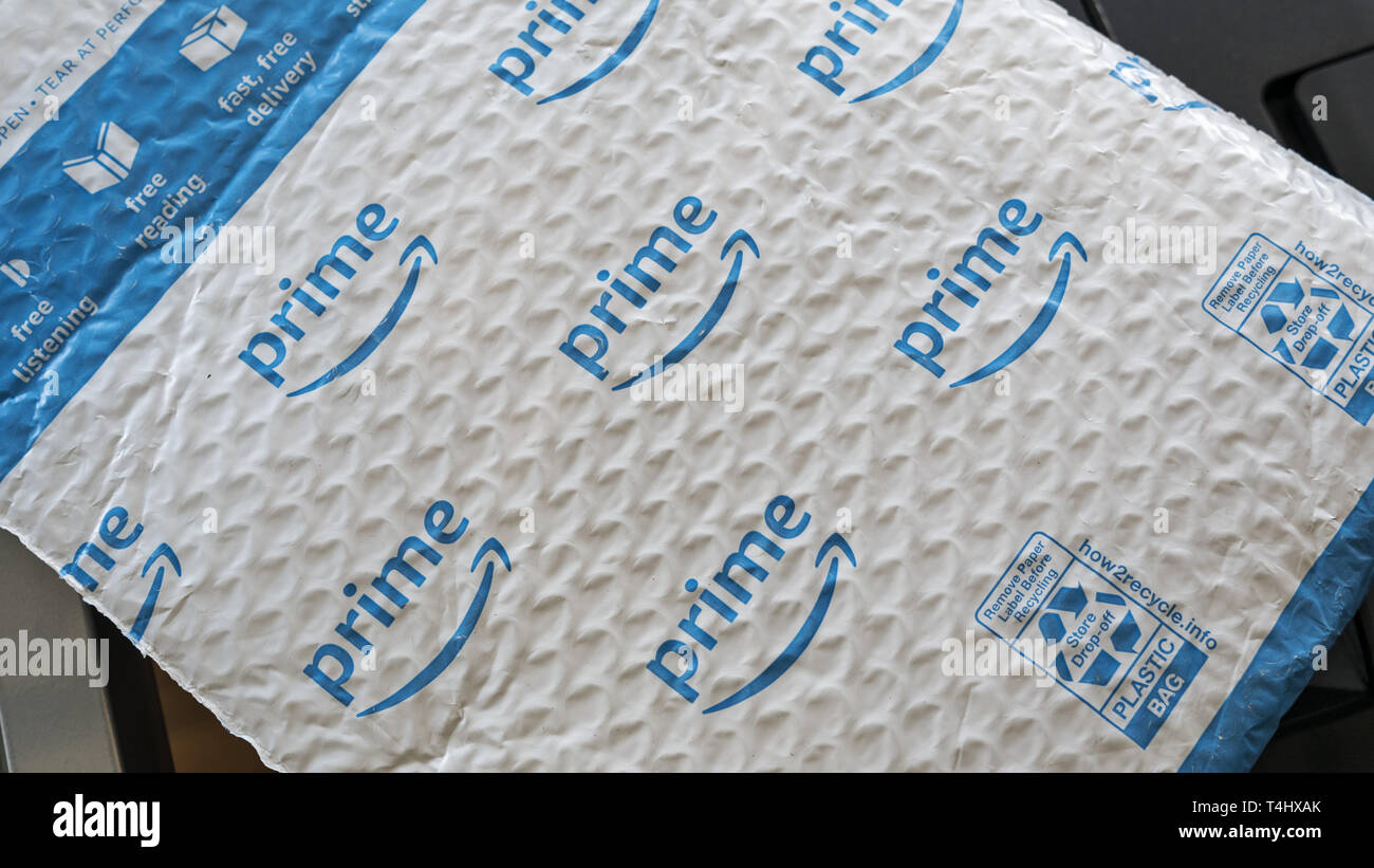 Amazon envelope hi-res stock photography and images - Alamy