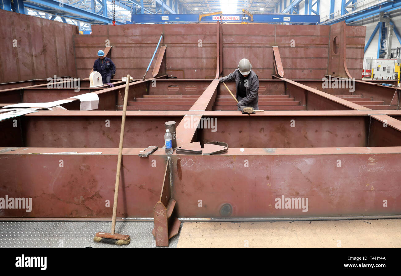 60 metre long ship hi-res stock photography and images - Alamy