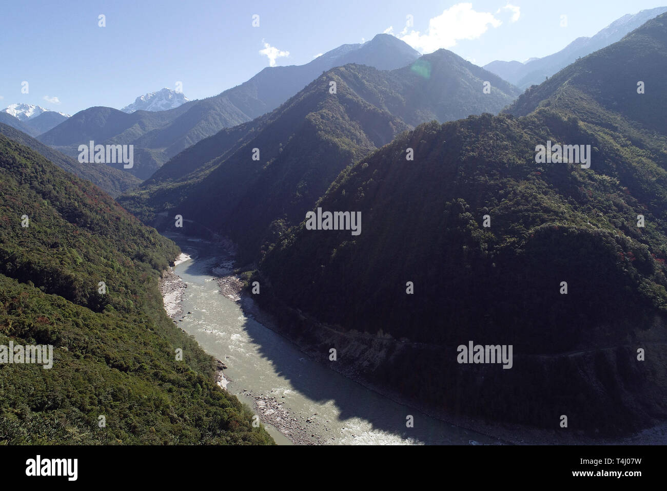 Medog tibet hi-res stock photography and images - Alamy