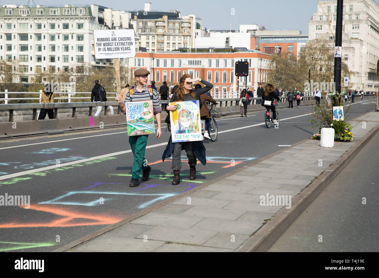 London, UK. 17th Apr, 2019. For the Third day Climate change protesters ...