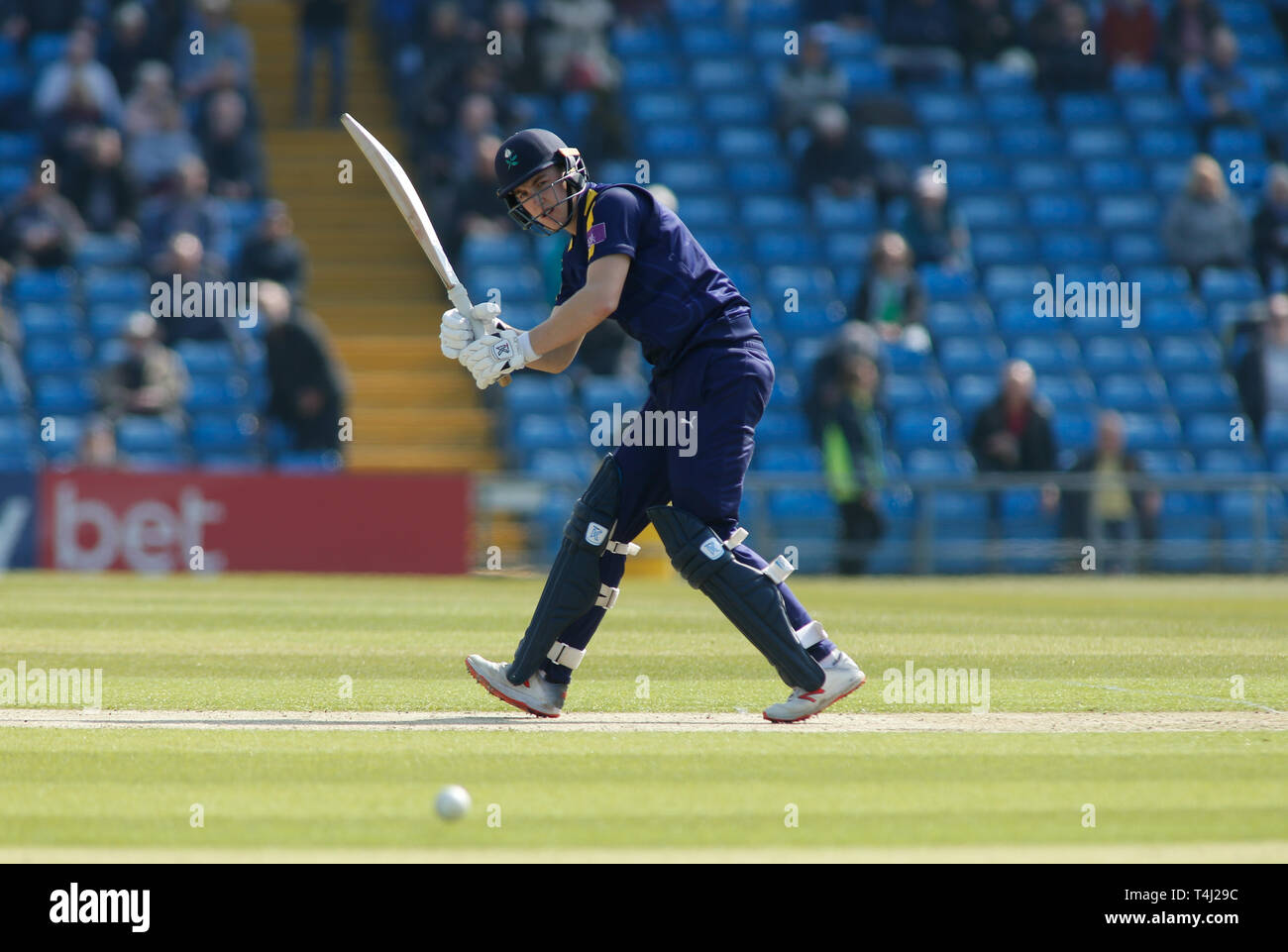 Harry brooks cricket hi-res stock photography and images - Alamy