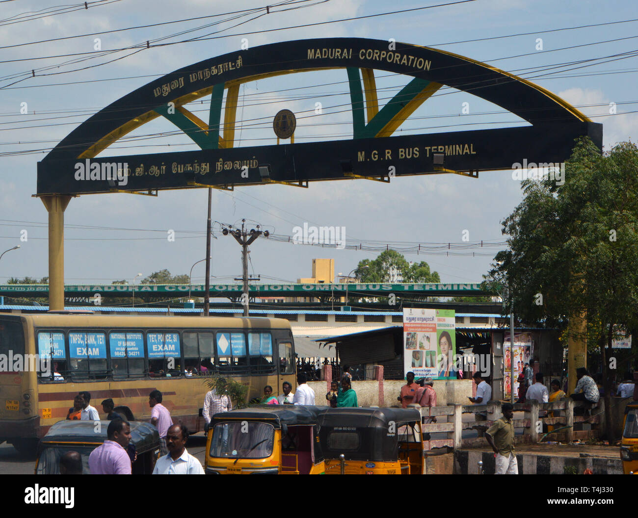 Bus station in Madurai in the south of India, recorded on 10.02.2019 ...
