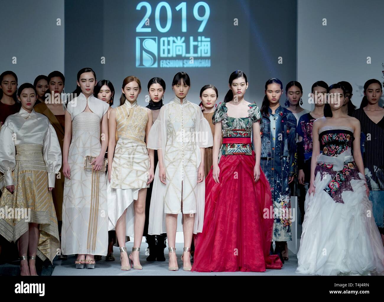 After a fashion hi-res stock photography and images - Alamy