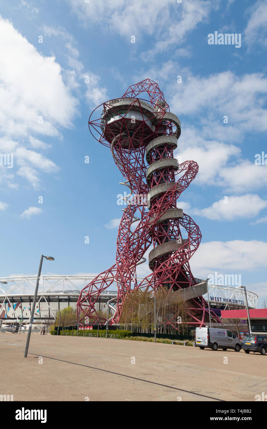 Arcelor Mittal Orbit tower,Queen Elizabeth Olympic Park, Stratford ...