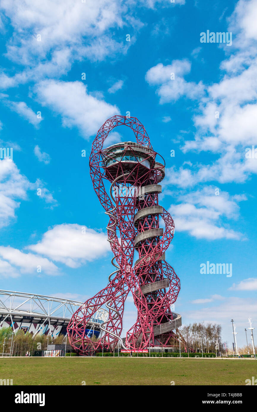 Worlds longest tunnel slide hi-res stock photography and images - Alamy