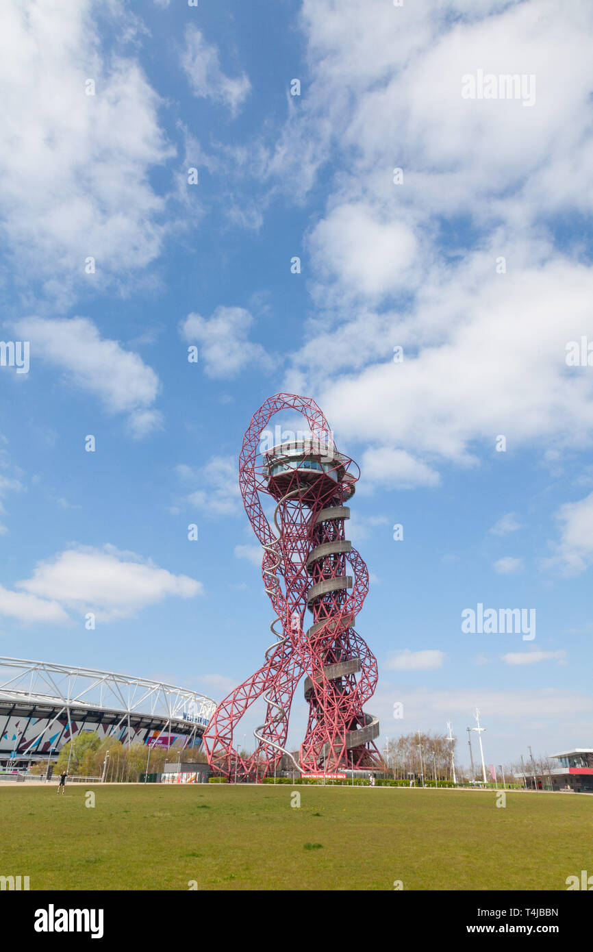 Arcelor Mittal Orbit tower,Queen Elizabeth Olympic Park, Stratford ...