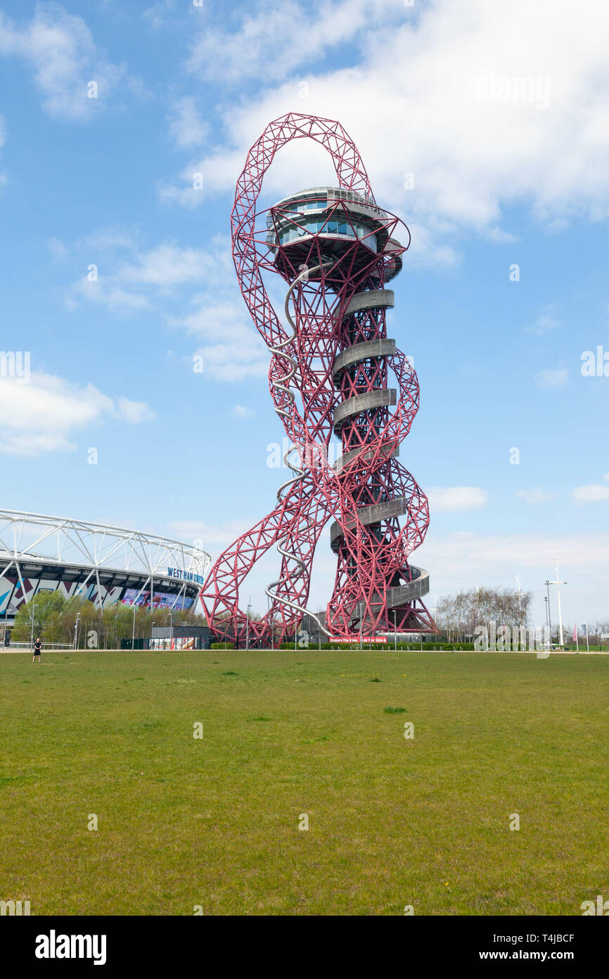 Worlds longest tunnel slide hi-res stock photography and images - Alamy