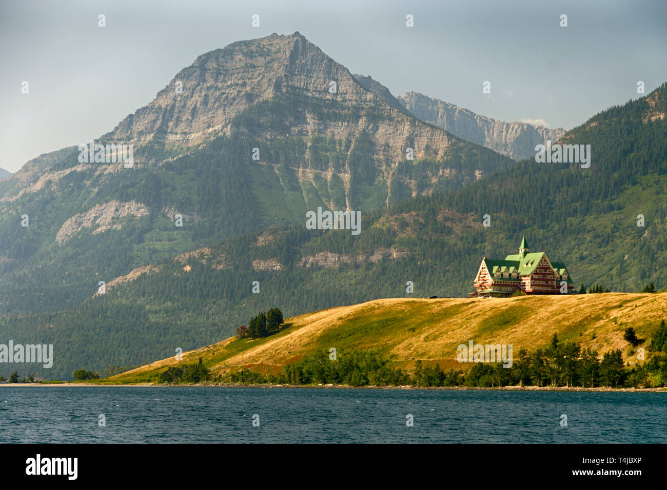 Prince Of Wales Hotel Waterton Lakes Canada Stock Photo Alamy
