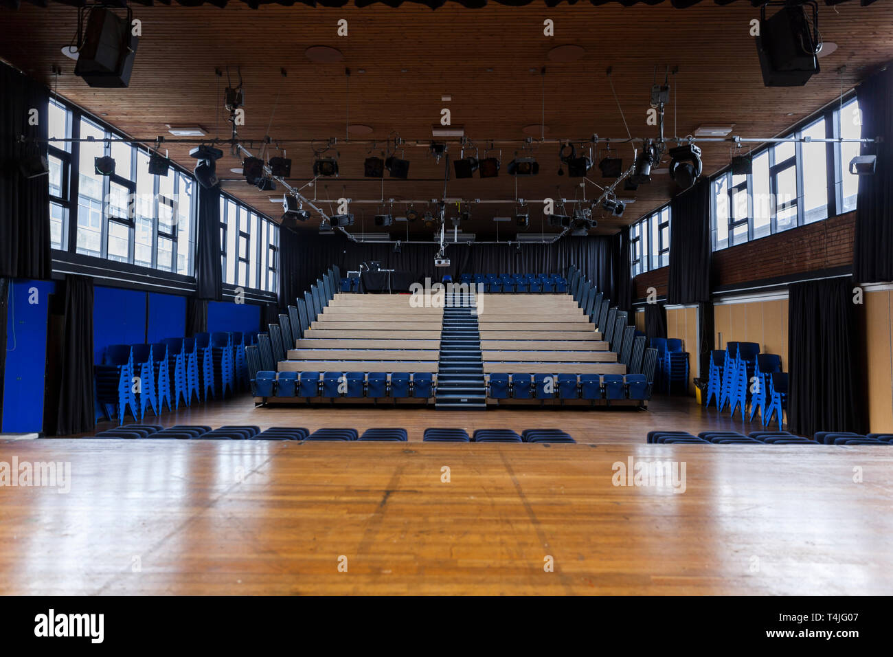 School play stage hi-res stock photography and images - Alamy