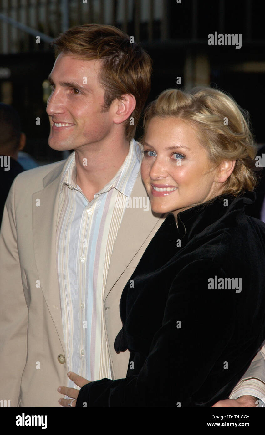 LOS ANGELES, CA. June 09, 2004: Actress JESSICA CAPSHAW & husband ...
