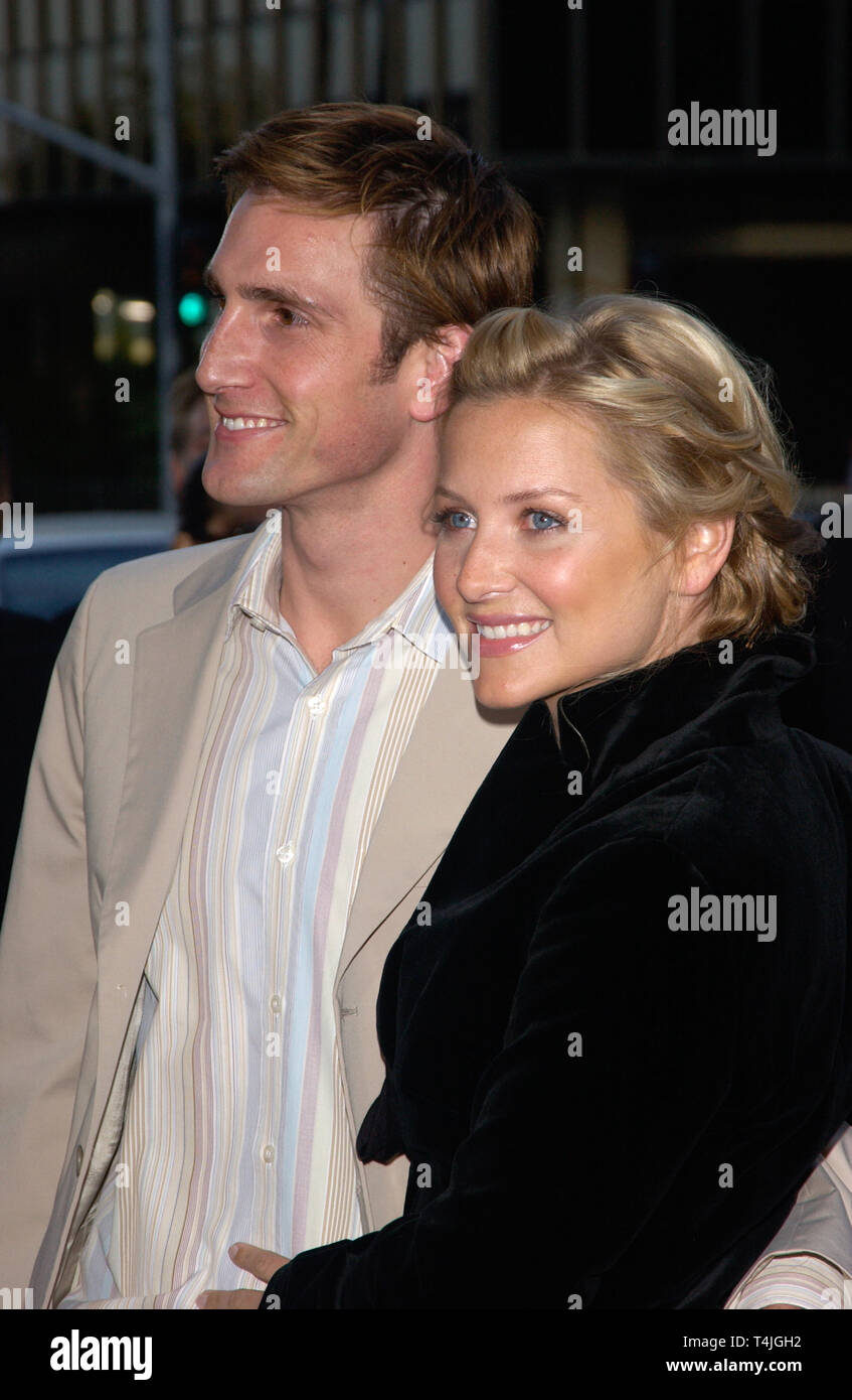 LOS ANGELES, CA. June 09, 2004: Actress JESSICA CAPSHAW & husband ...