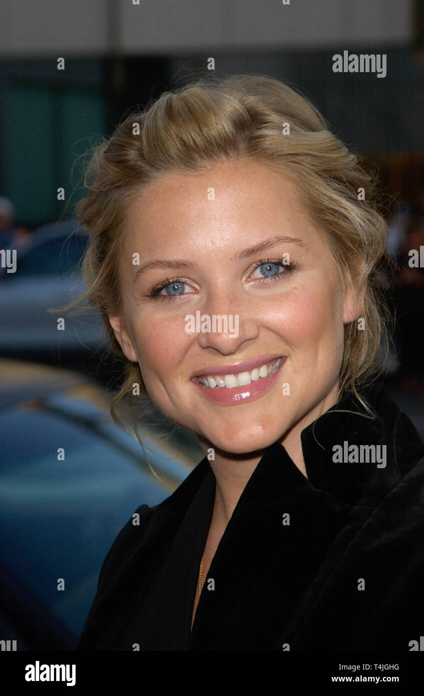 LOS ANGELES, CA. June 09, 2004: Actress JESSICA CAPSHAW at the Los ...