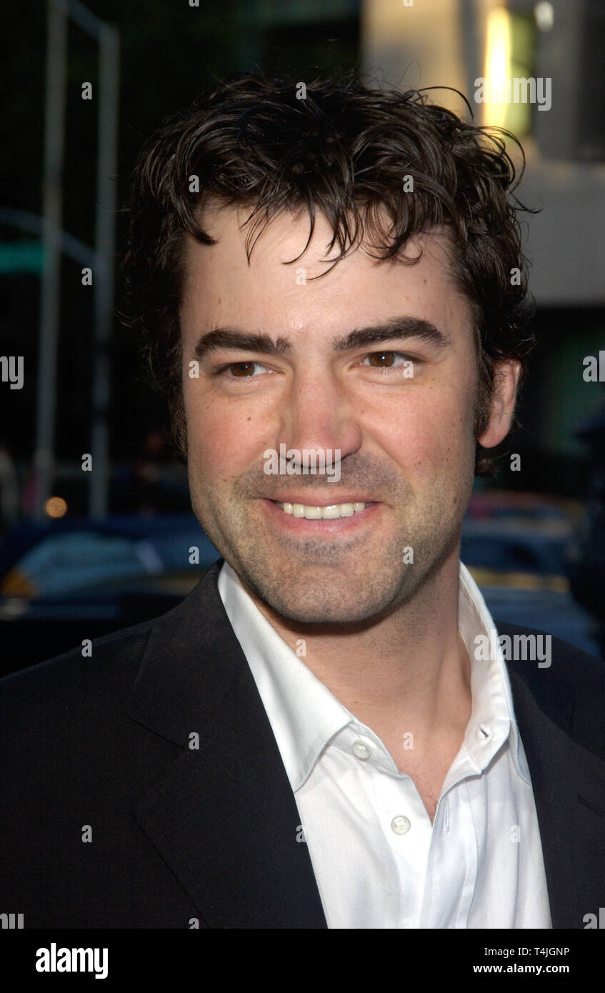 LOS ANGELES, CA. June 09, 2004: Actor RON LIVINGSTON at the Los Angeles ...