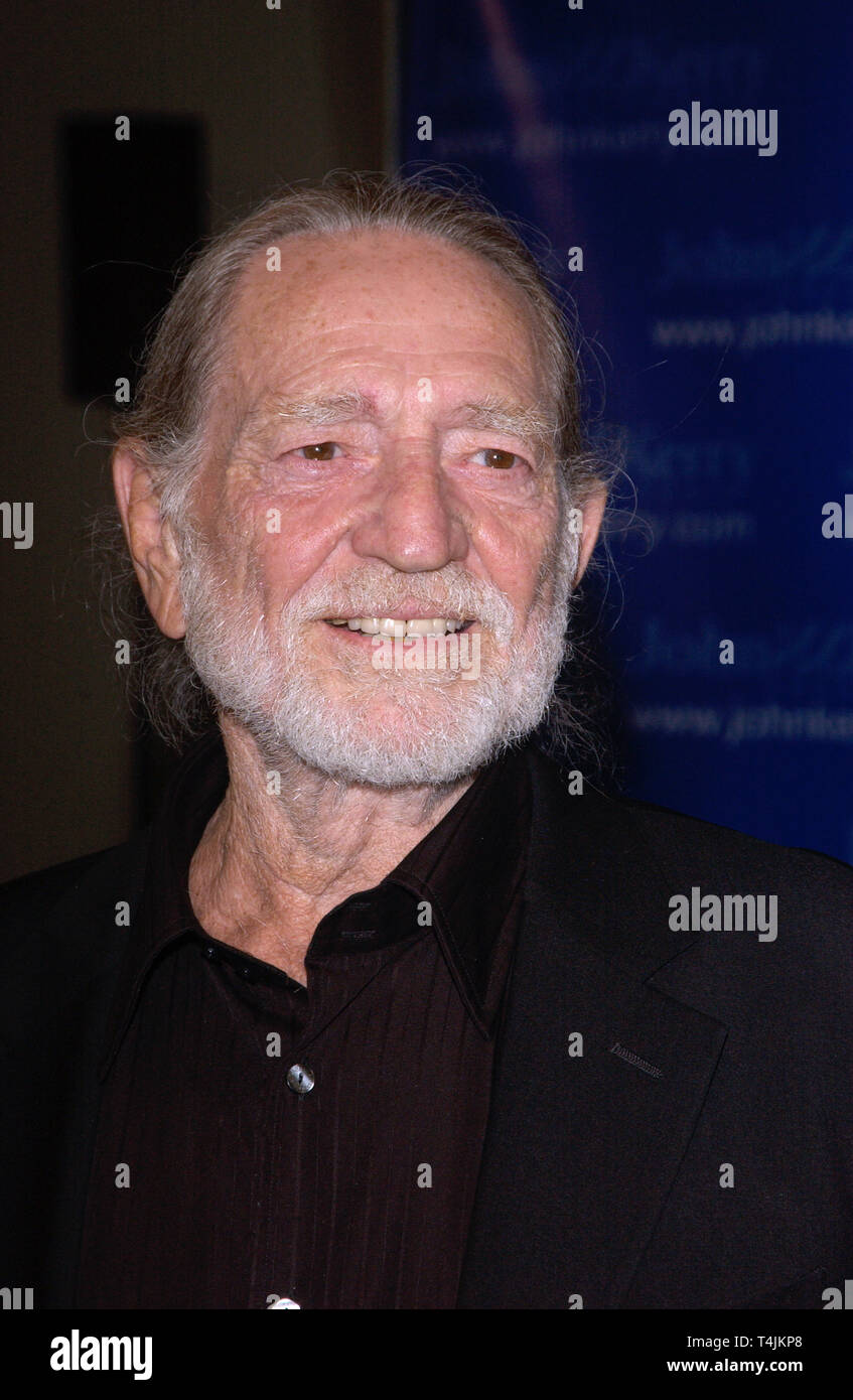 LOS ANGELES, CA. June 24, 2004: Singer WILLIE NELSON at the Hollywood ...