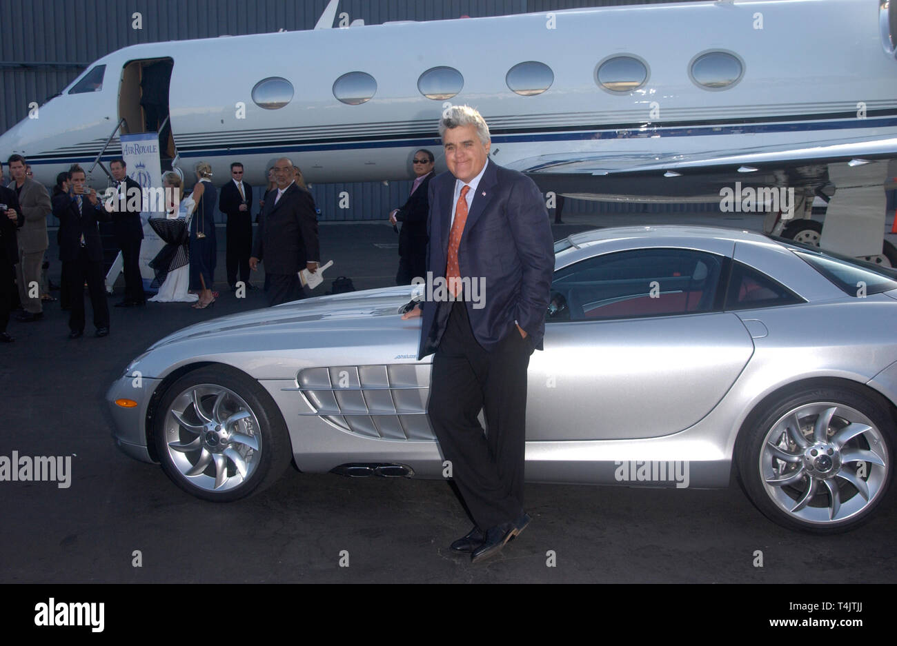 LOS ANGELES, CA. August 28, 2004: TV chat show host JAY LENO at charity ...