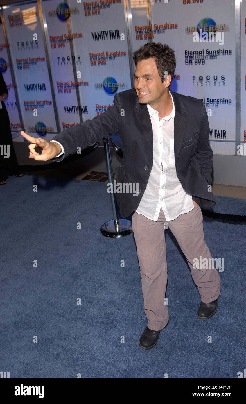 LOS ANGELES, CA. September 23, 2004: Actor MARK RUFFALO at the DVD ...