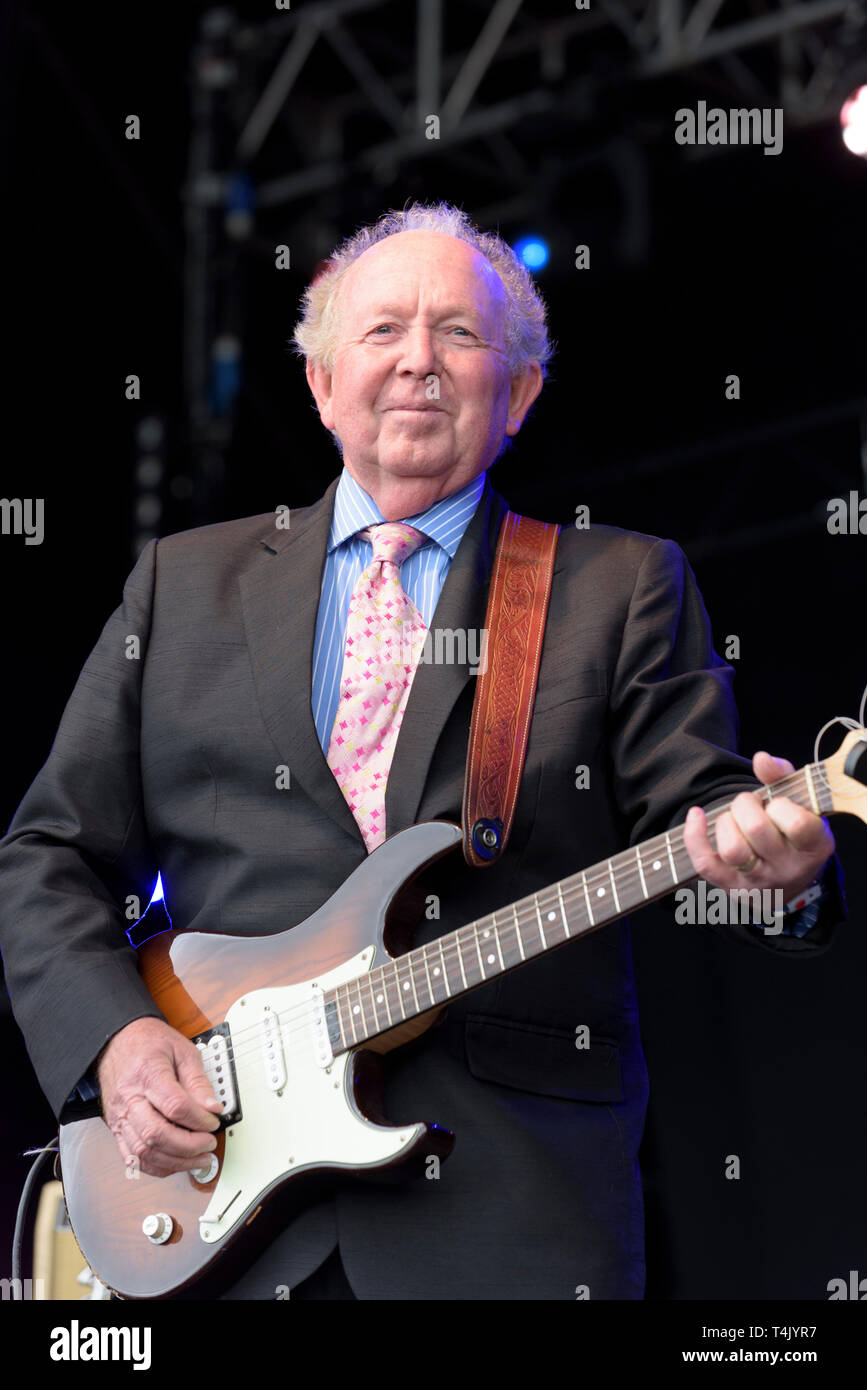 Peter langford barron knights hi-res stock photography and images - Alamy