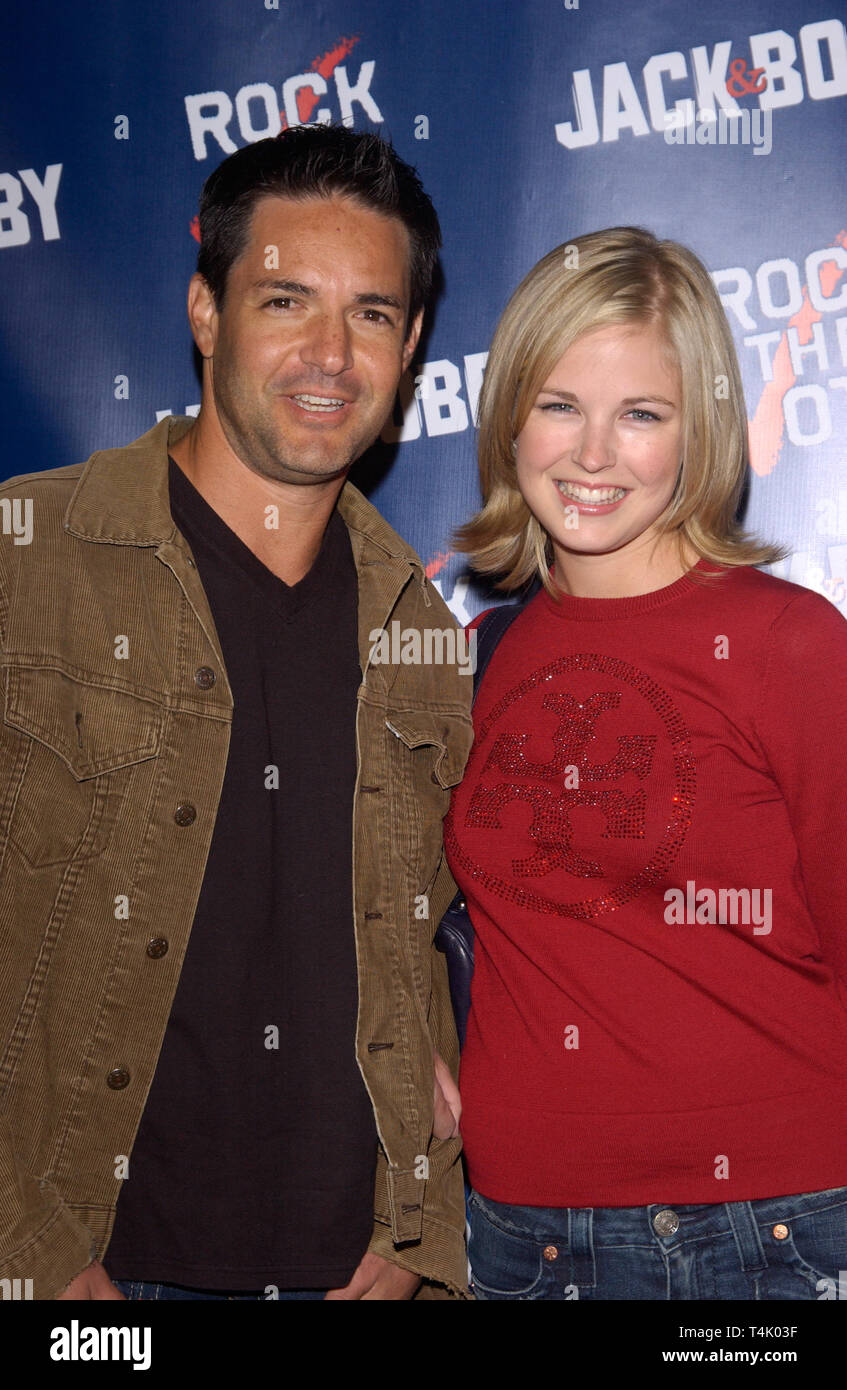 LOS ANGELES, CA. February 29, 2004: Actress KERI LYNN PRATT & boyfriend ...