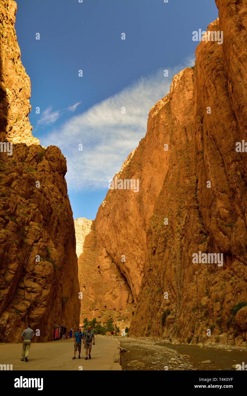 Rise gorge hi-res stock photography and images - Alamy