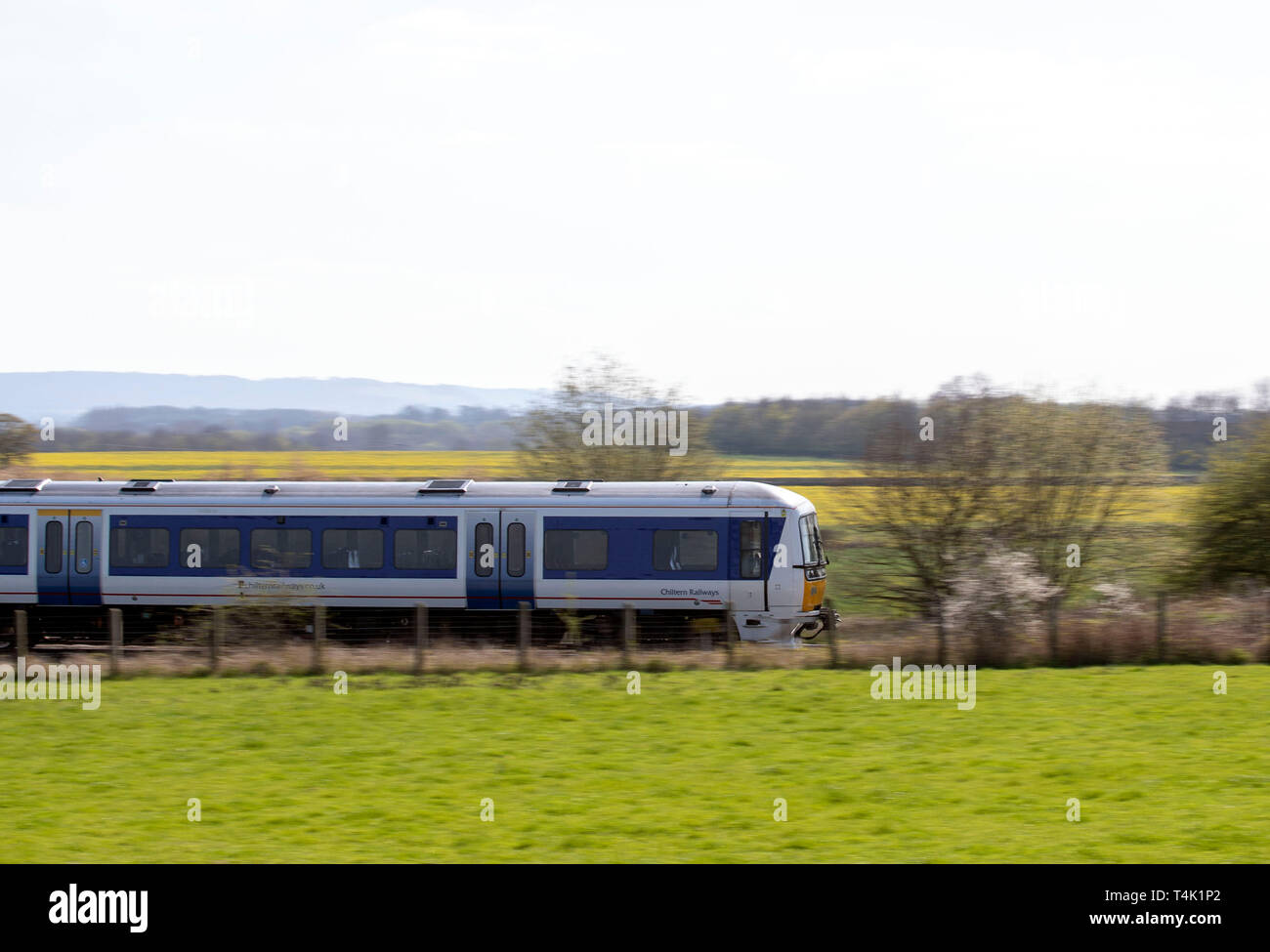Class 168 hi-res stock photography and images - Alamy
