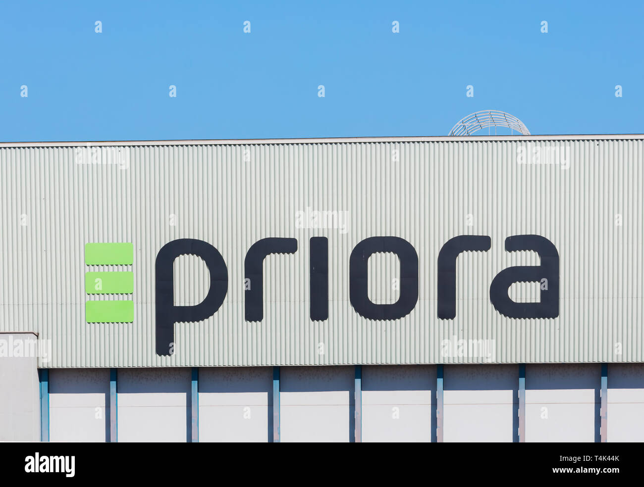 Zurich airport logo hi-res stock photography and images - Alamy