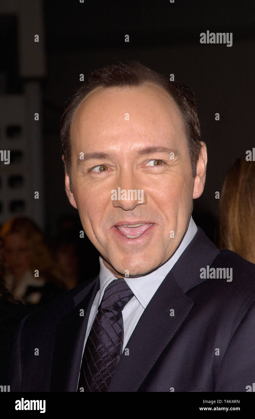 LOS ANGELES, CA. November 04, 2004: Los Angeles, CA, USA; Actor KEVIN ...