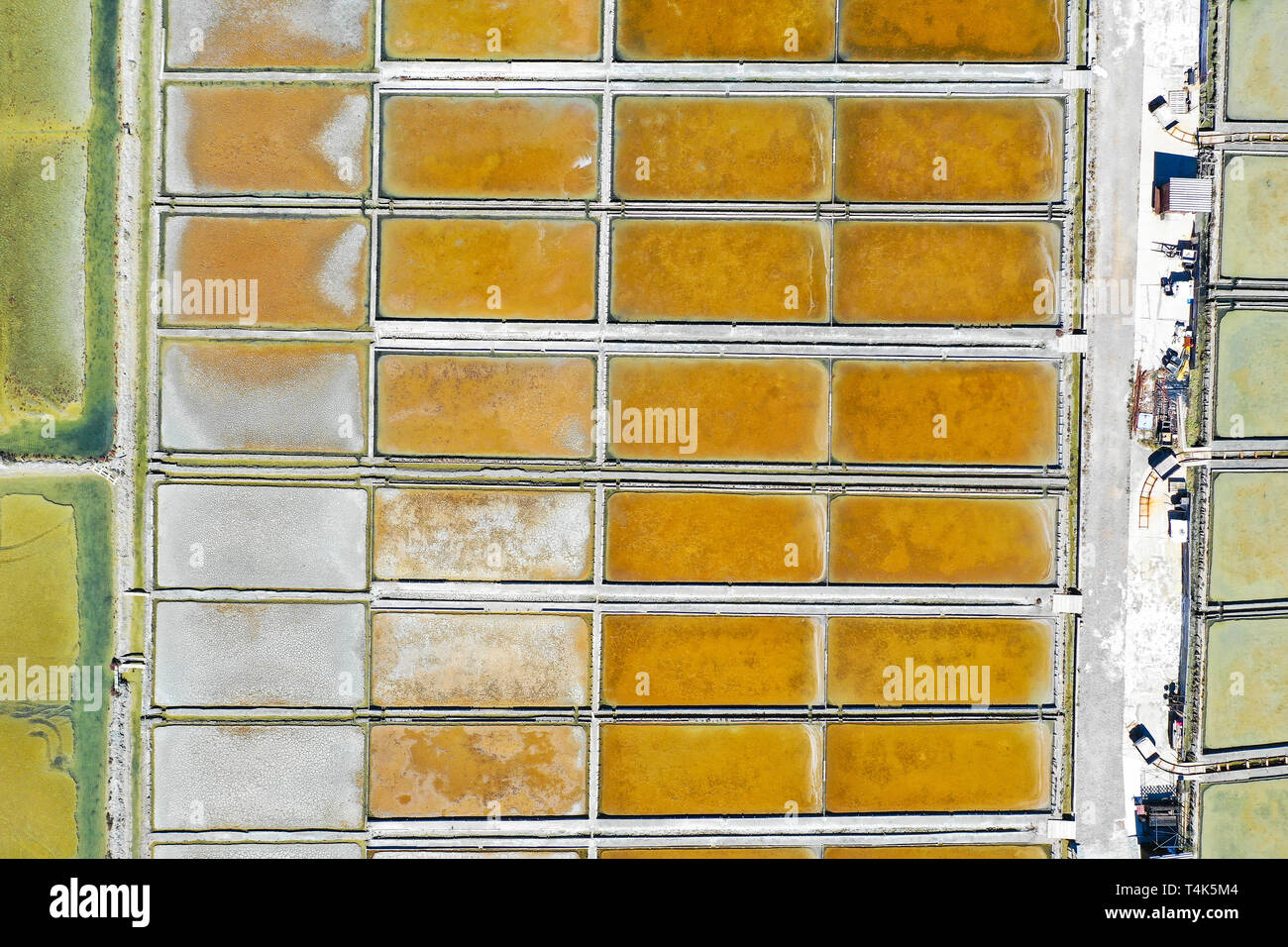 Sodium chloride structure hi-res stock photography and images - Alamy