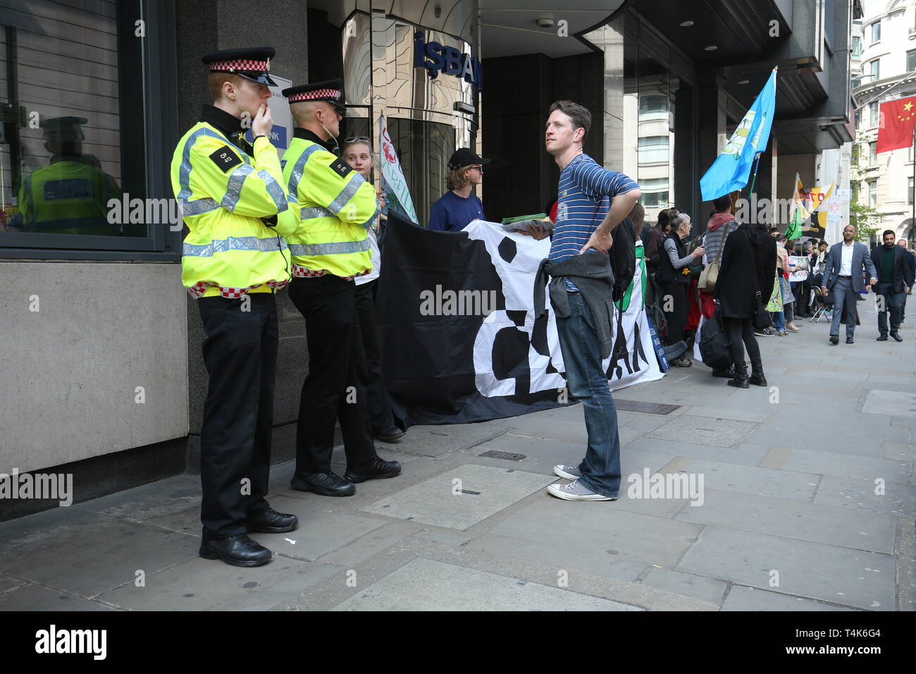 Enviromental campaigners from Biofuelwatch hold a family friendly ...