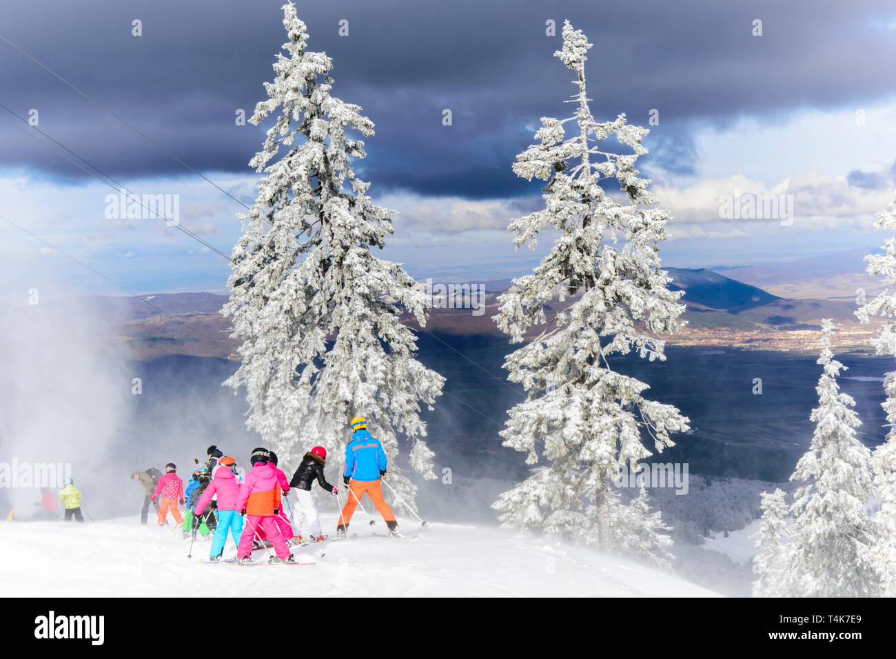 Practice ski slope hi-res stock photography and images - Alamy