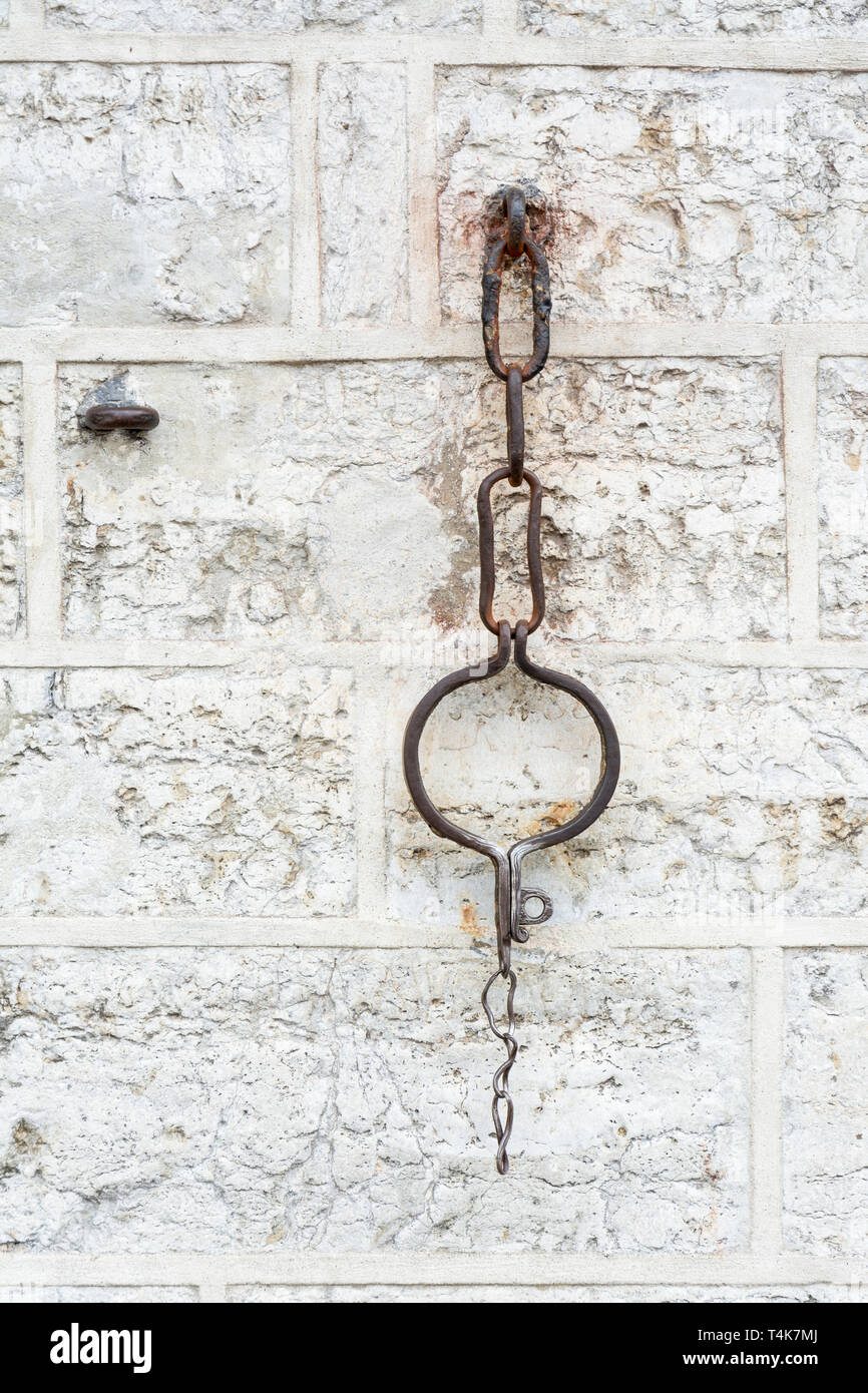 Wall Of Chains High Resolution Stock Photography and Images - Alamy