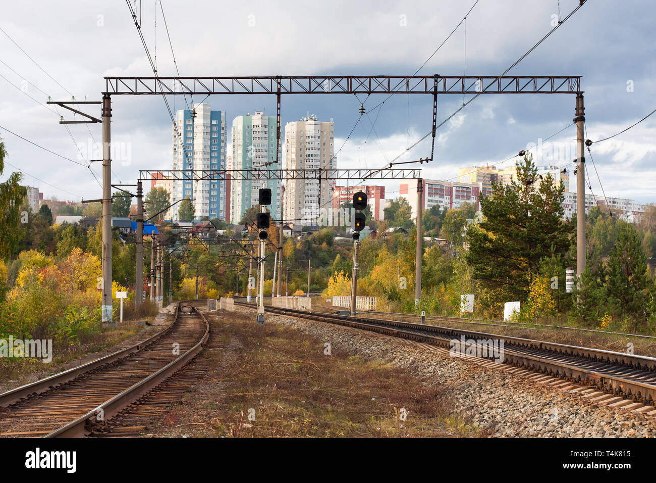 Electrified railway hi-res stock photography and images - Alamy