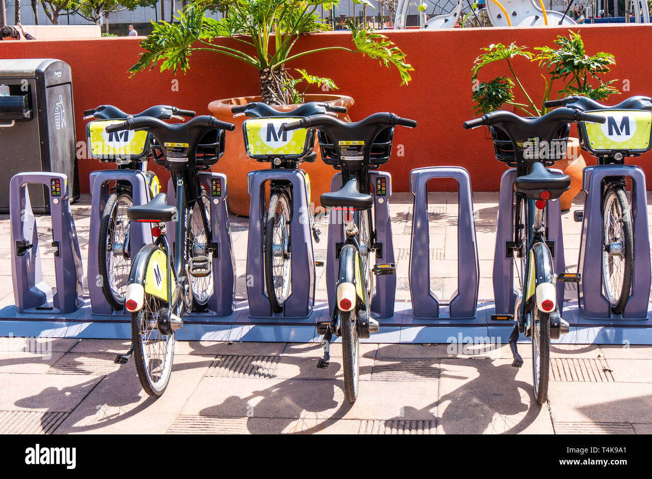 Rental bikes at Downtown Los Angeles - CALIFORNIA, USA - MARCH 18, 2019 ...