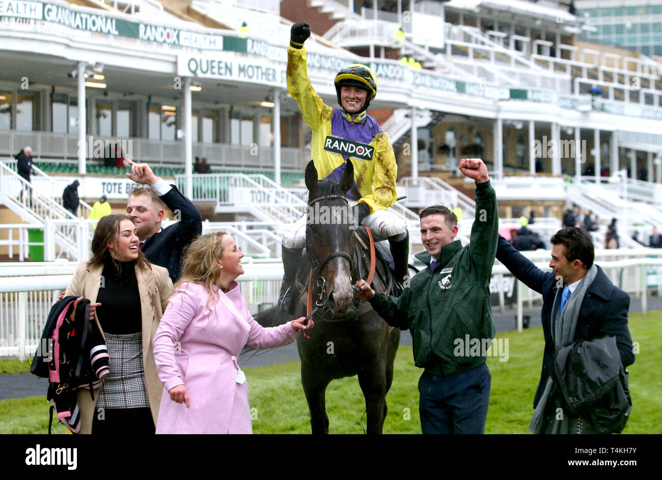 Jockey Jack Quinlan celebrates on Kalashnikov after winning the ...